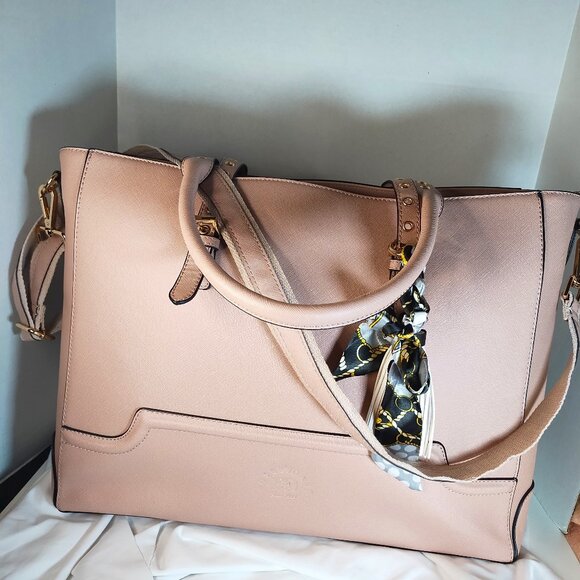 Ease Gave | Bags | Ease Gave Bag 7 By 13 Inches By 4 Inches | Poshmark